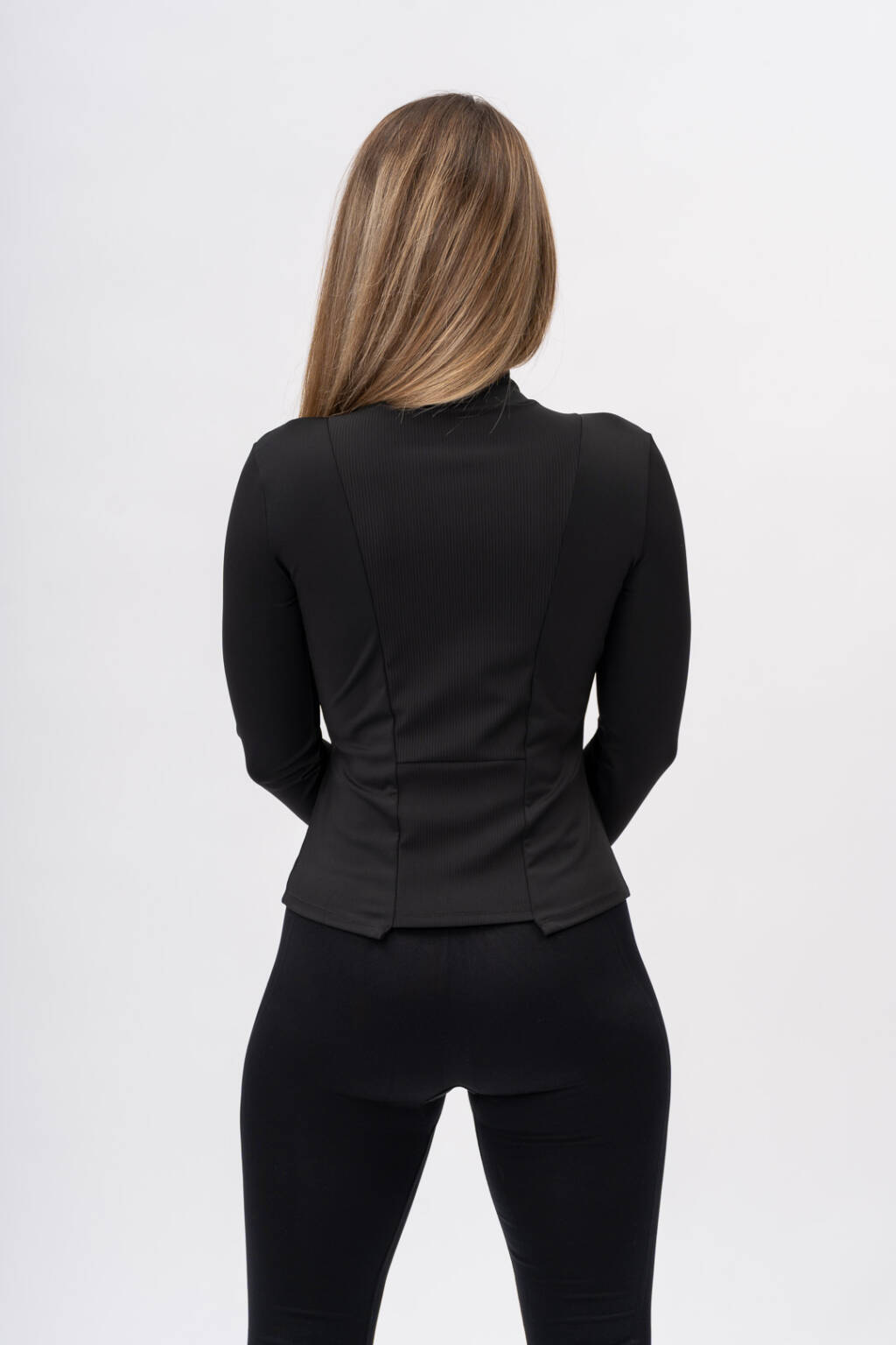 Sleek Black Zip Jacket – Thumb-Hole Cuffs | Astani Wear