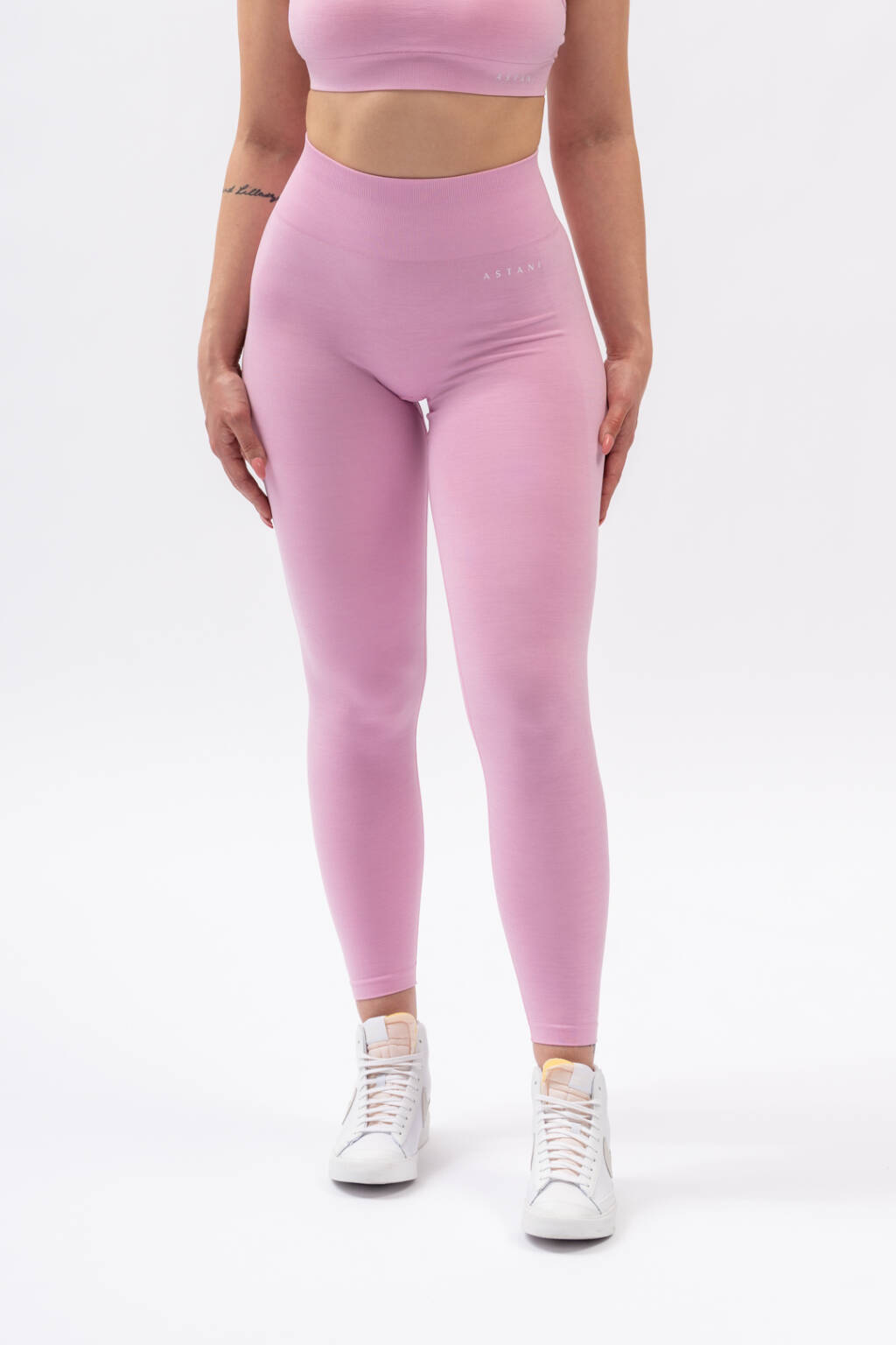 BLISS Scrunch Tights Pink – Squat-Proof Butt-Lifting Leggings | Astani Wear
